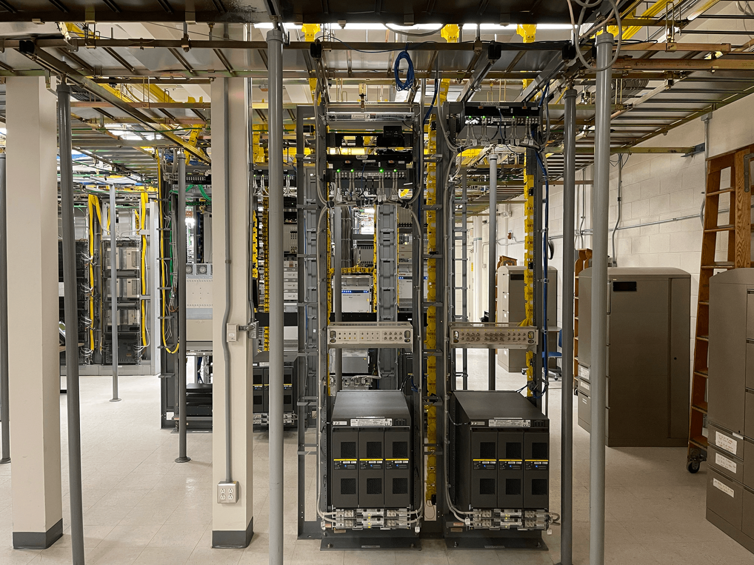 Best Commercial Cleaning Service Provider | System1